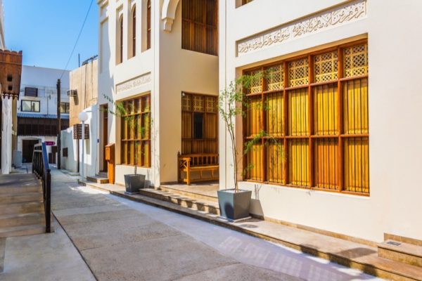 Essential Arabian Gulf States Private Tour | MIR Corp